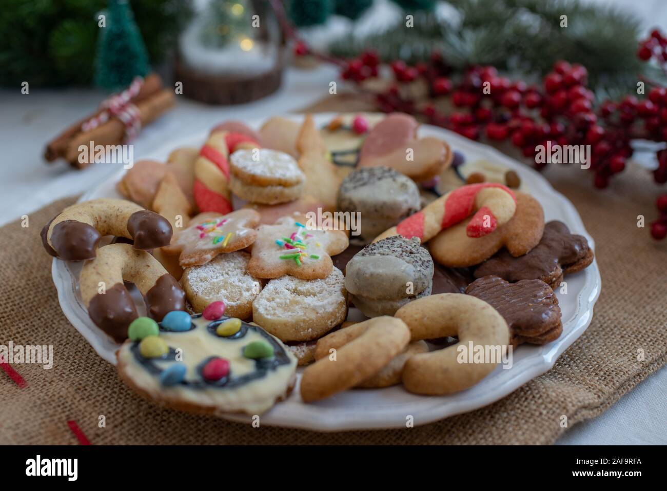 Traditional German Christmas Cookies Stock Photo - Alamy