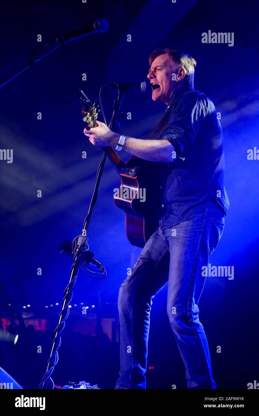 Welsh singer songwtiter martyn joseph hi-res stock photography and ...