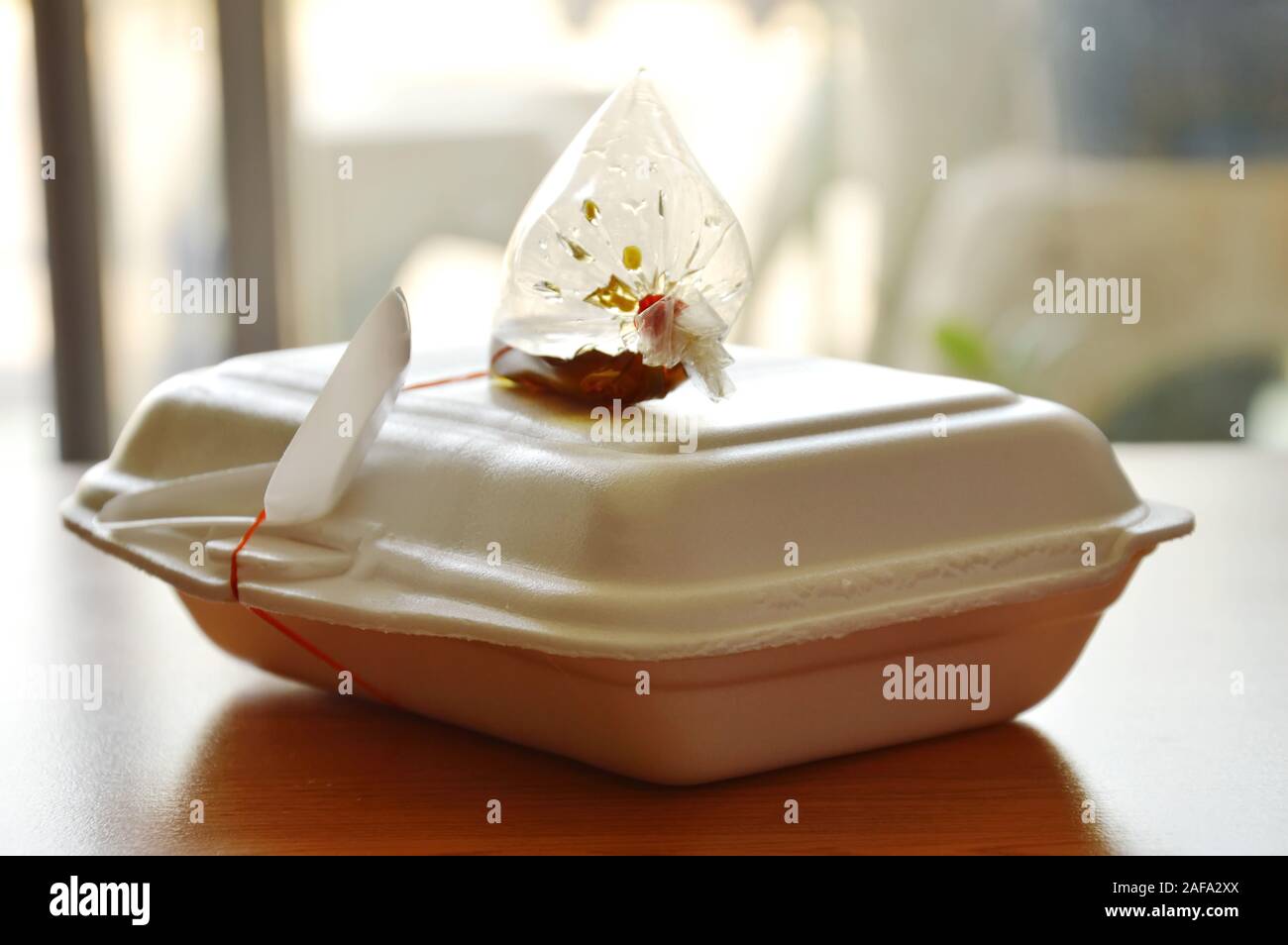 ready meal packing in foam box Stock Photo - Alamy