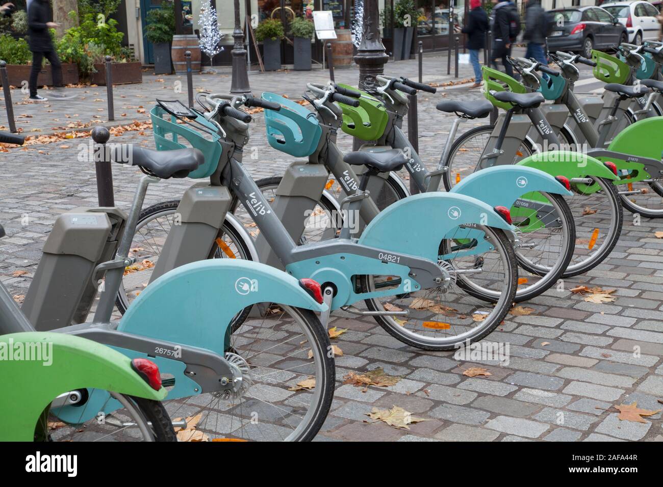 Public sharing scheme hi-res stock photography and images - Alamy