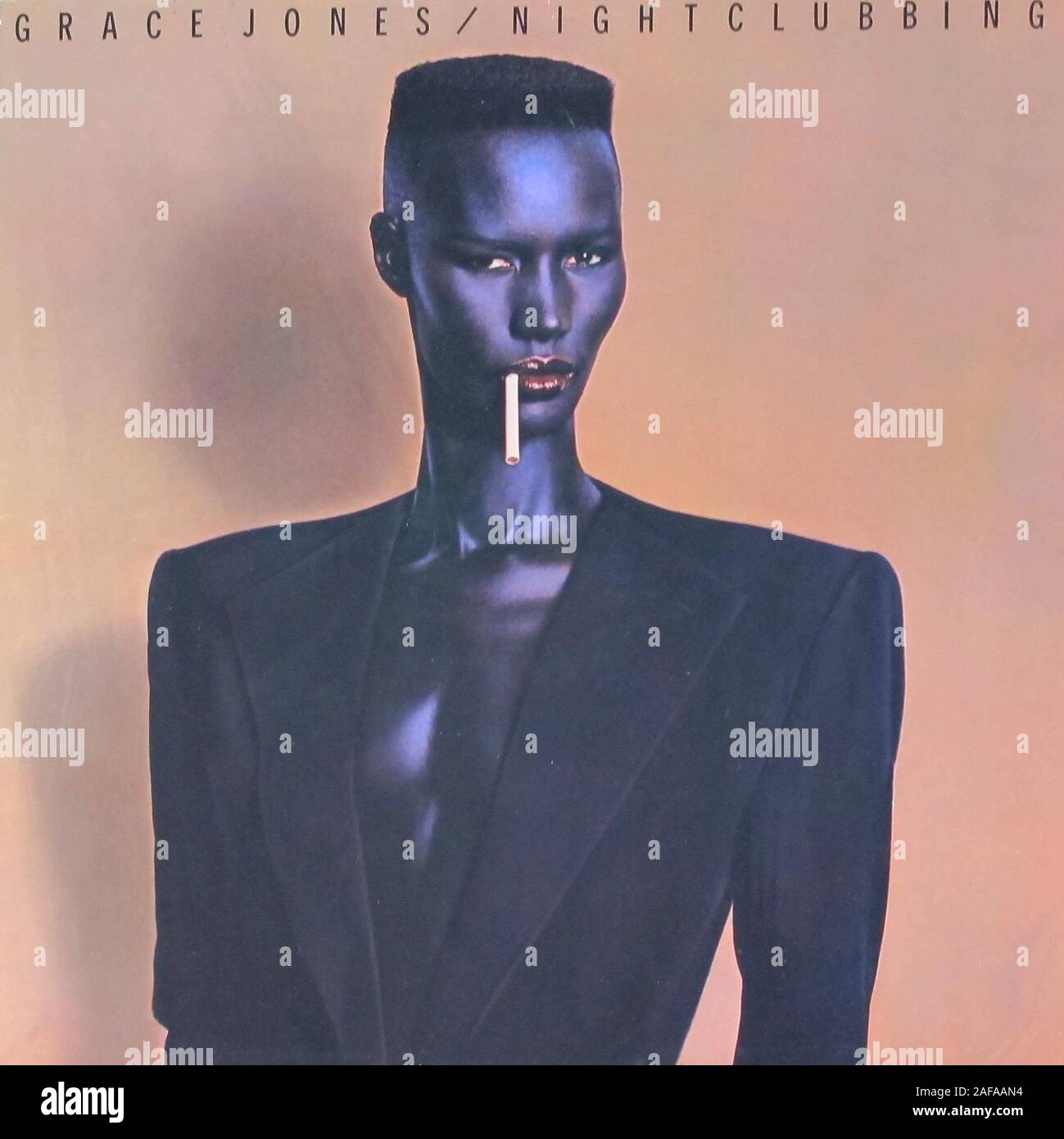 Grace jones and nightclubbing cover hi-res stock photography and images ...