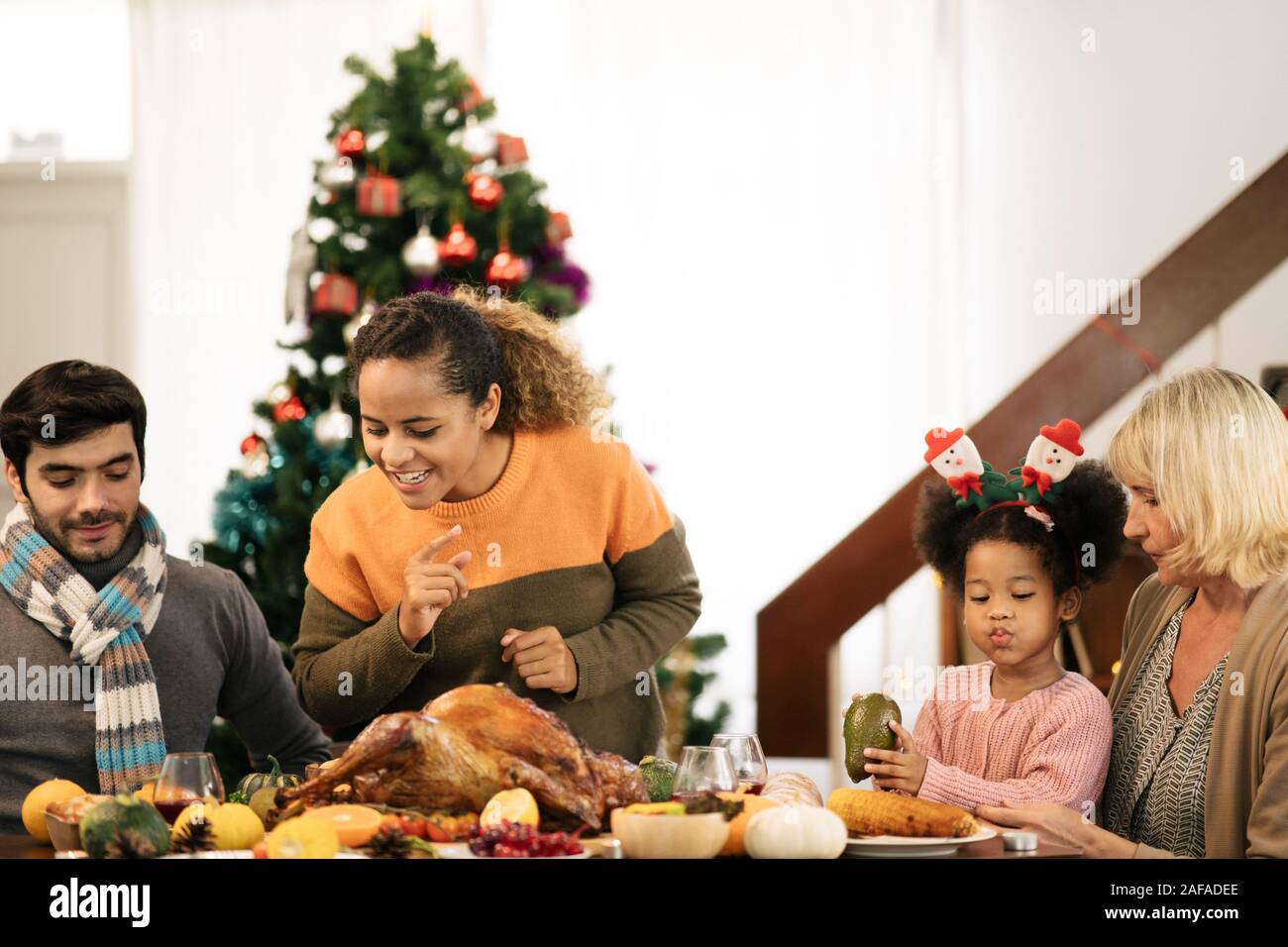 Happy Family Celebrating Thanksgiving Dinner at home . Celebration ...