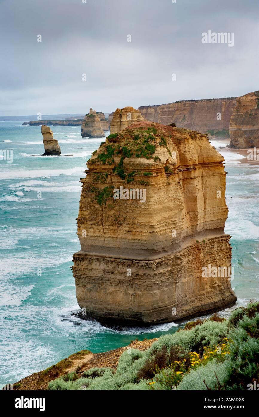 Twelve apostles australia hi-res stock photography and images - Alamy