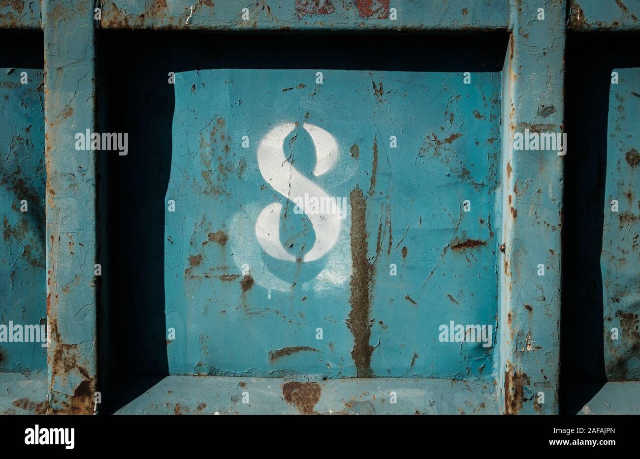 number 8 (eight) painted on vintage metal background Stock Photo - Alamy