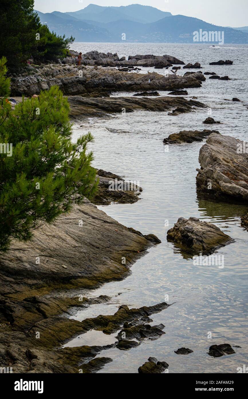 Monks on beach hi-res stock photography and images - Alamy