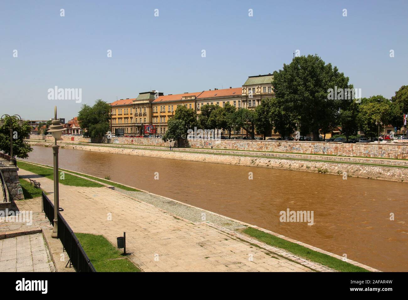 NIS, SERBIA - JUNE 08, 2019: Nisava river and panoramic view of the ...