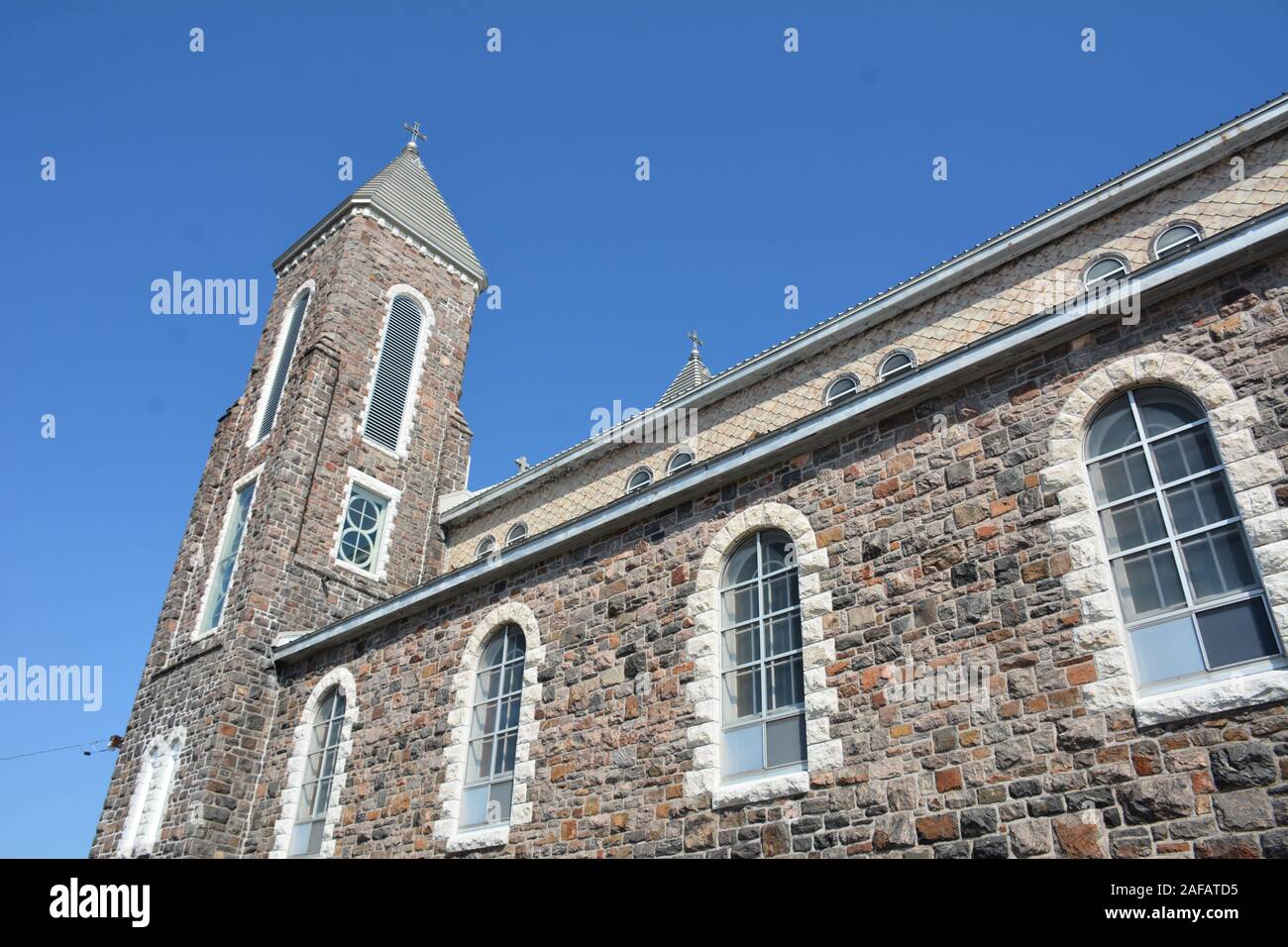 Stone chirchm old church hi-res stock photography and images - Alamy