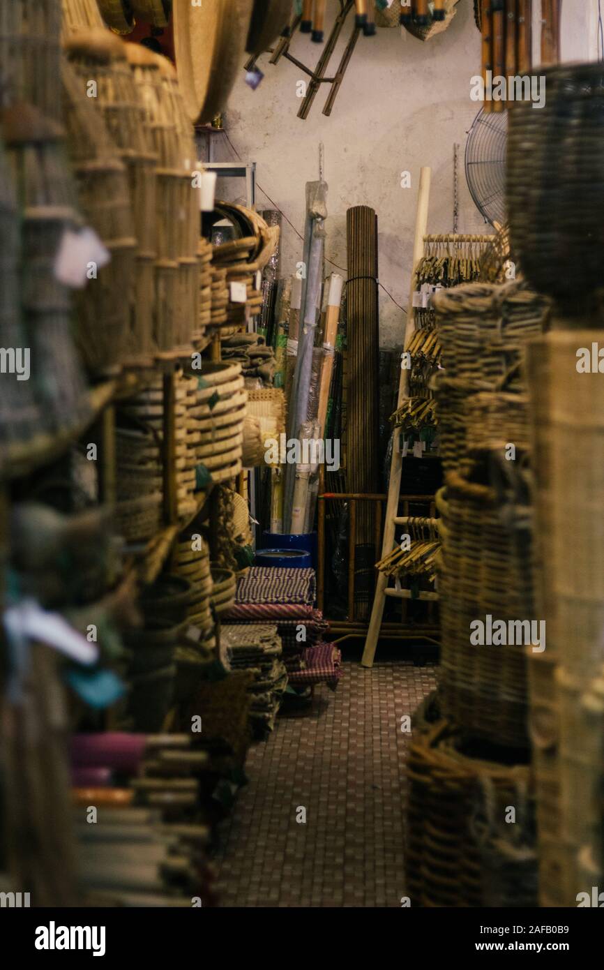 Messy shop hi-res stock photography and images - Alamy