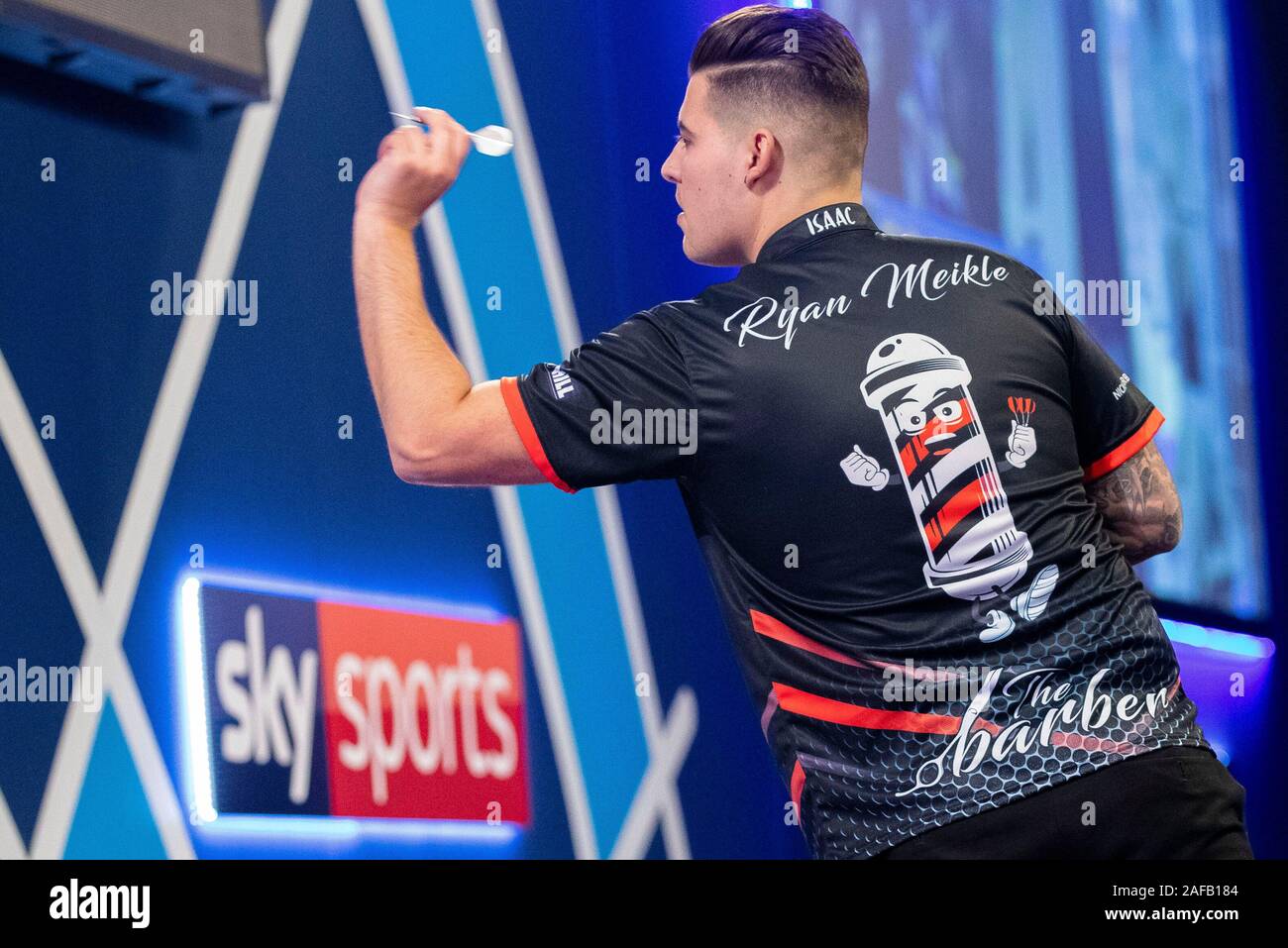 London, UK. 14th Dec, 2019. London, 14-12-2019, Darts player Ryan ...