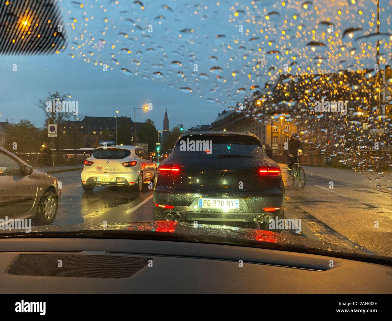 Traffic Jam In A Main Avenue High Resolution Stock Photography and ...