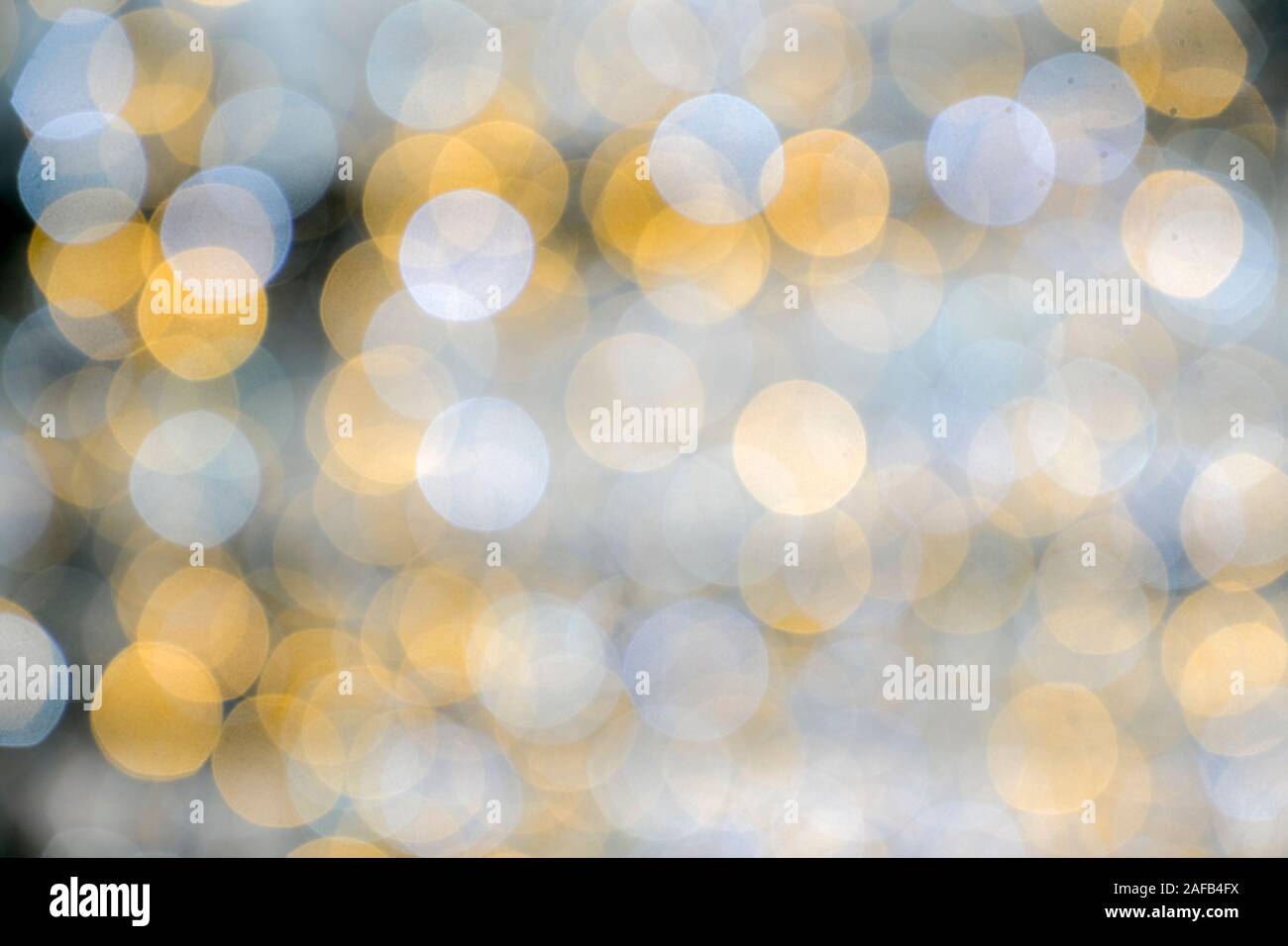Out of focus lights hi-res stock photography and images - Alamy