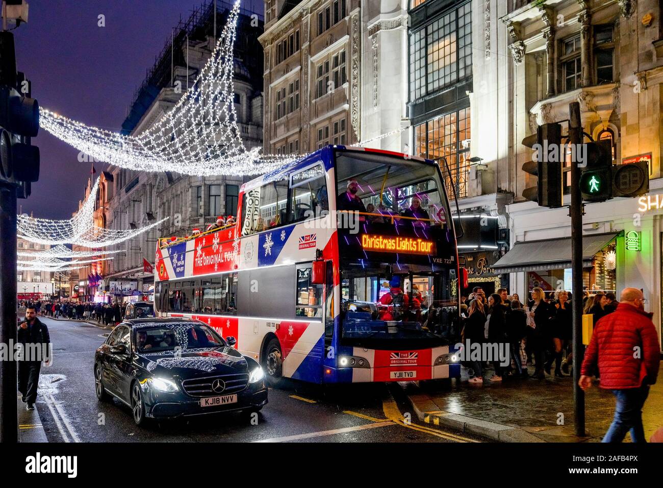 Hop on, hop off, Christmas Lights tour bus, London, England, UK Stock ...