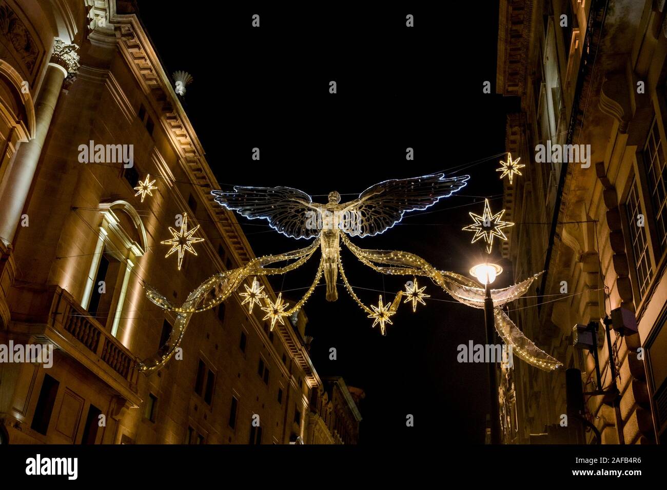 Christmas Holiday street Angels light up the night streets, Londons ...