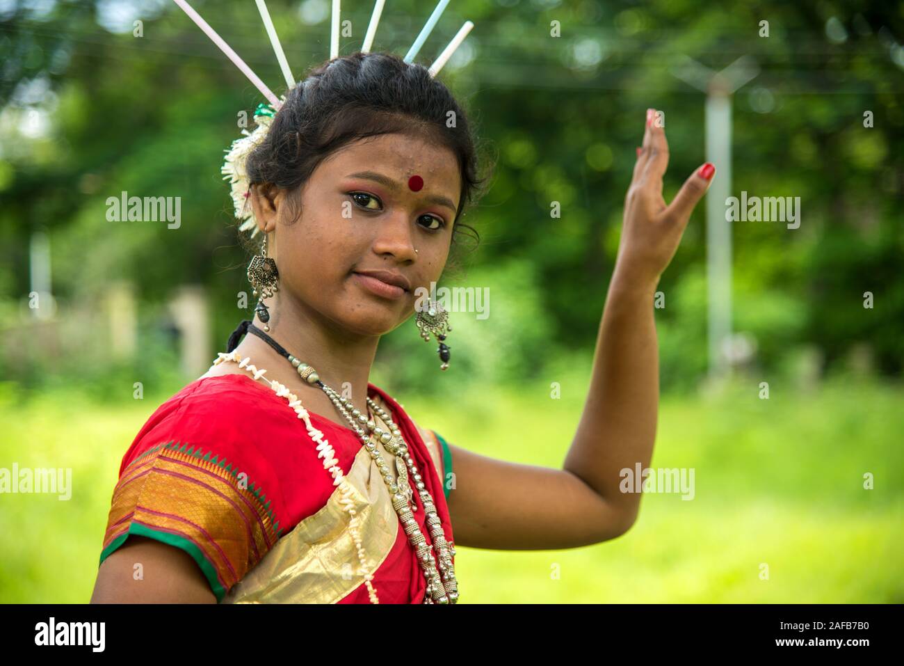 AMRAVATI, MAHARASHTRA, INDIA - AUGUST 9 : Group of Gondi tribes ...