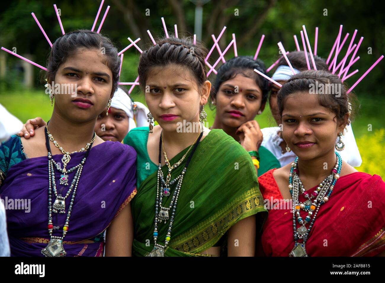 Gondi tribe hi-res stock photography and images - Alamy