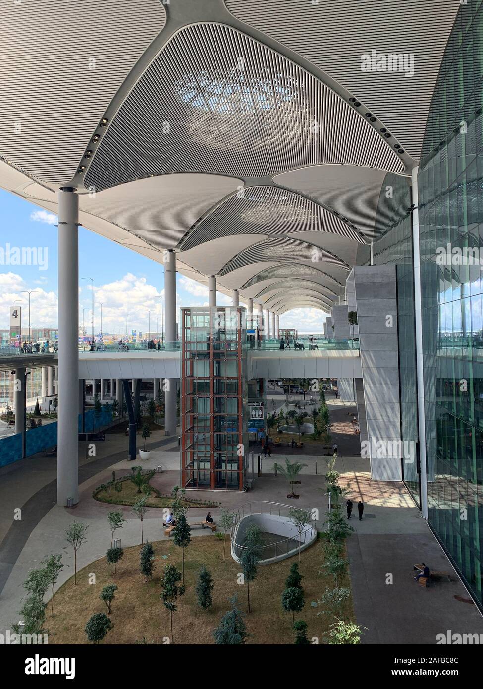 New istanbul airport hi-res stock photography and images - Alamy