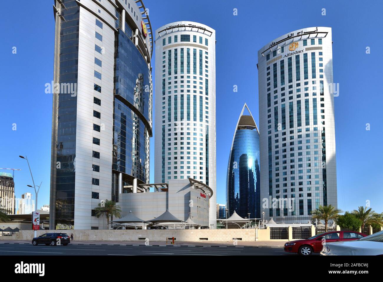 Doha, Qatar - Nov 24. 2019. Alfardan Office Tower WORK and Ministry of ...