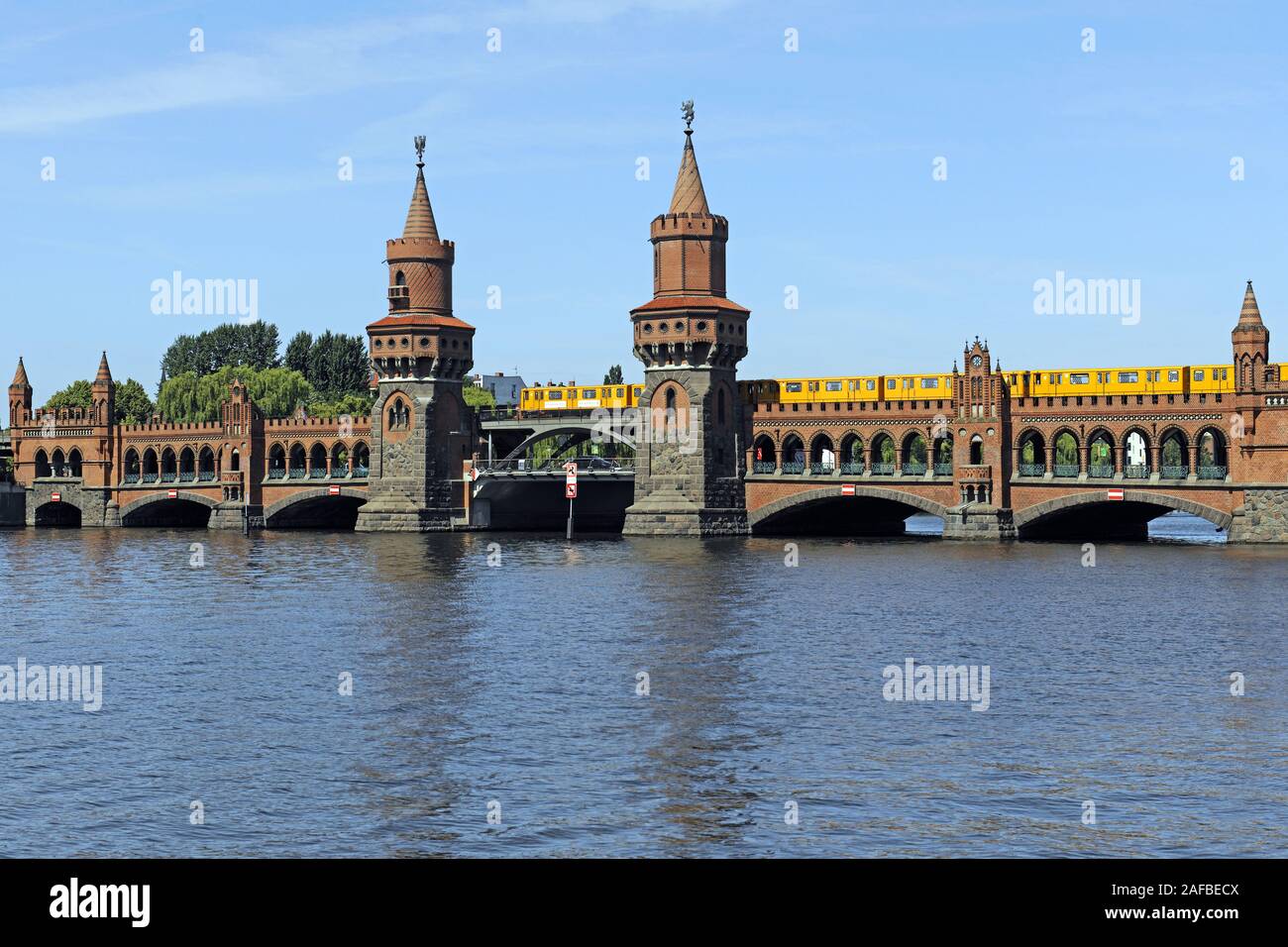 Oberbaumbruecke in Berlin Stock Photo - Alamy