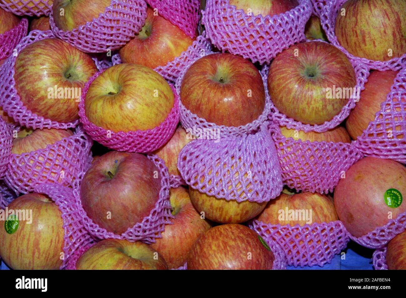 Aepfel hi-res stock photography and images - Alamy