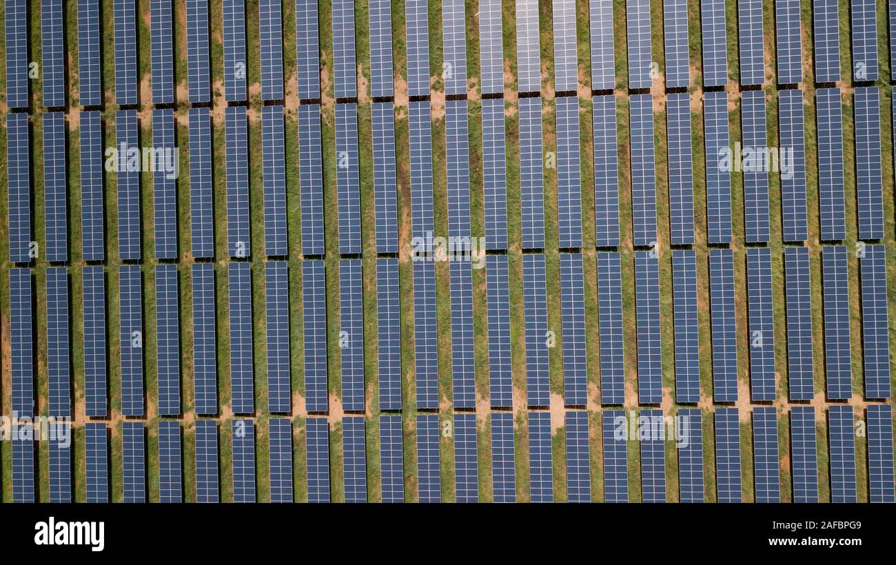 Garissa solar power plant hi-res stock photography and images - Alamy