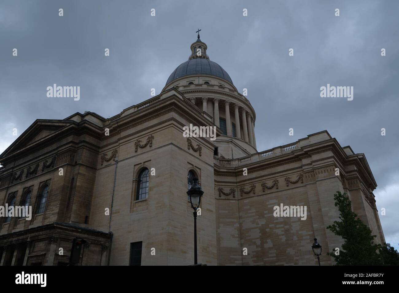 Back of the pantheon hi-res stock photography and images - Alamy