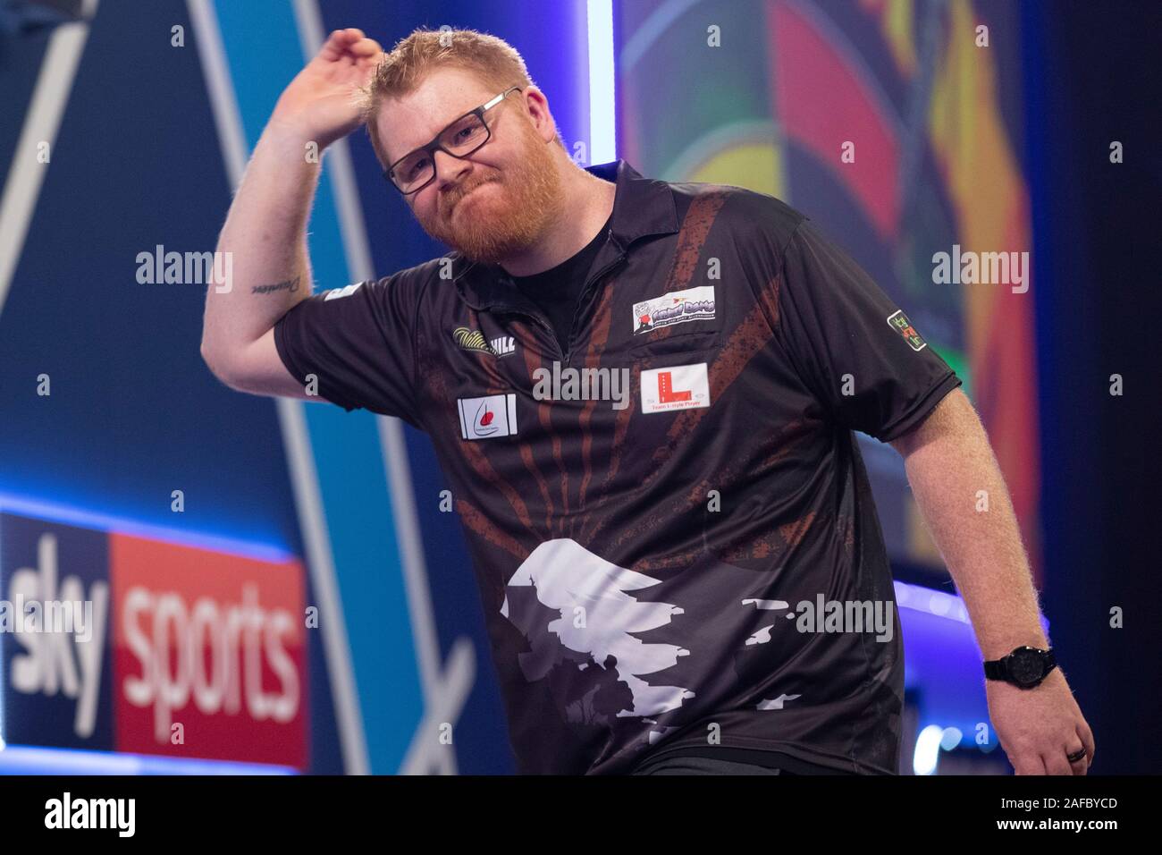 London, UK. 14th Dec, 2019. London, 14-12-2019, Darts player Matt ...