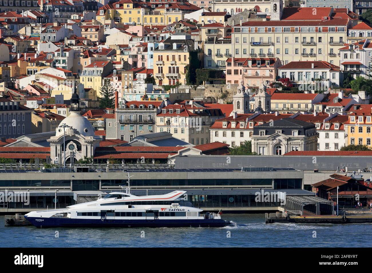 Lisbon ferry terminal hi-res stock photography and images - Alamy
