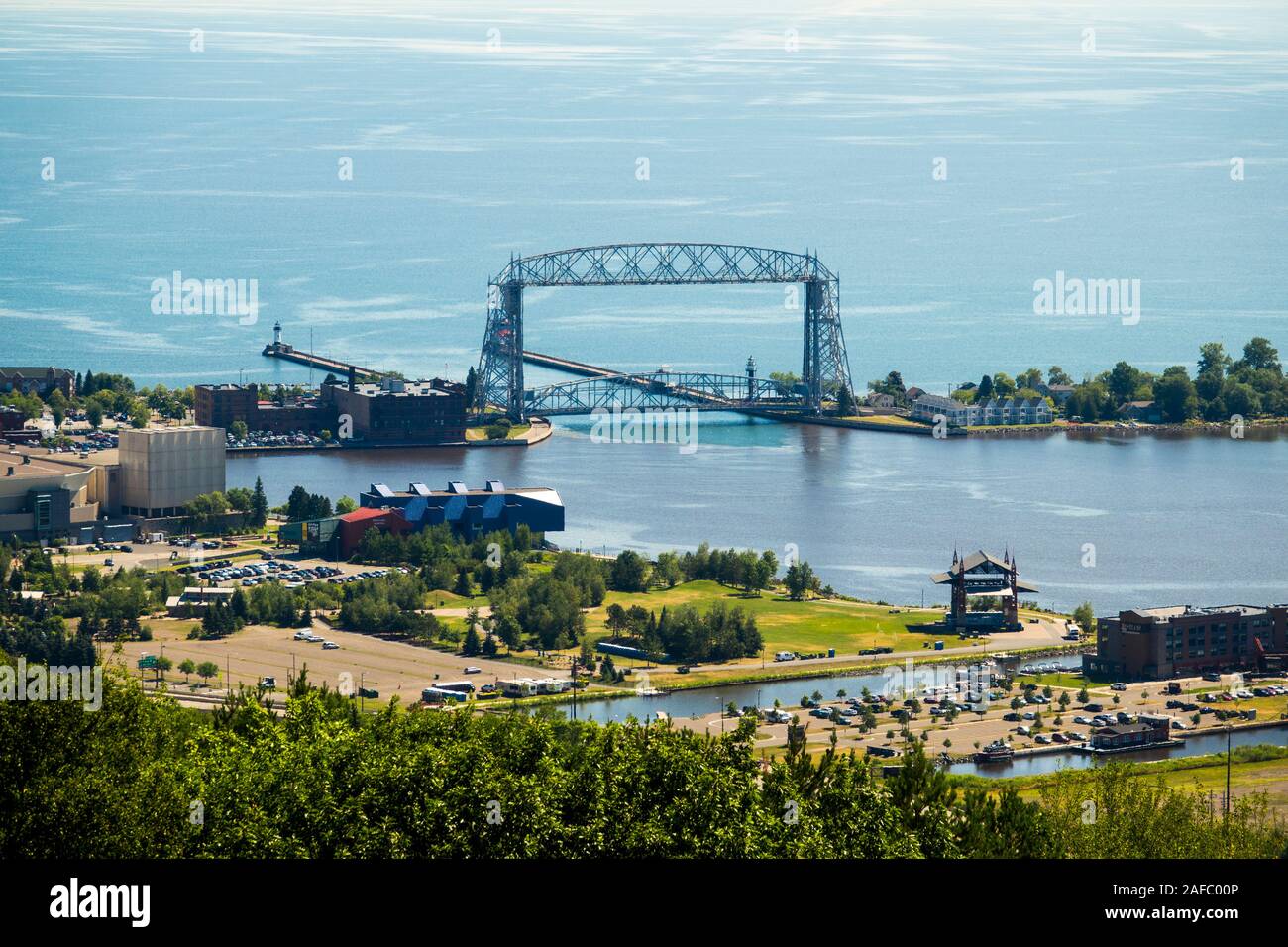 The iconic Aerial Lift Bridge in Duluth, Minnesota Stock Photo - Alamy