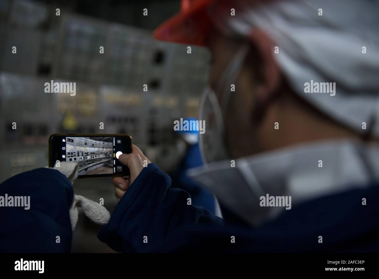 Chernobyl 1986 control room hi-res stock photography and images - Alamy