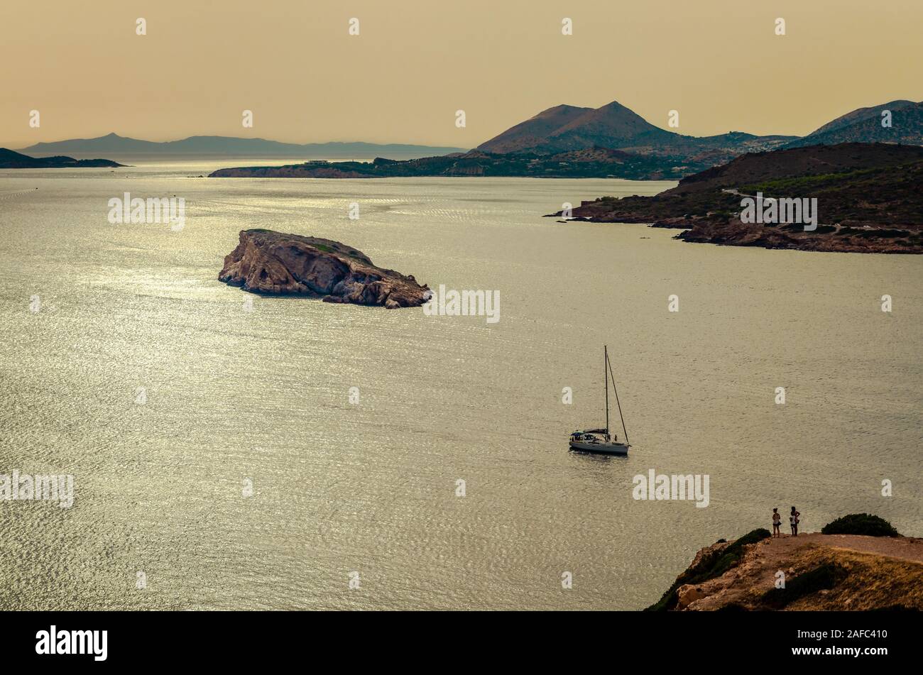 Saronic hi-res stock photography and images - Alamy