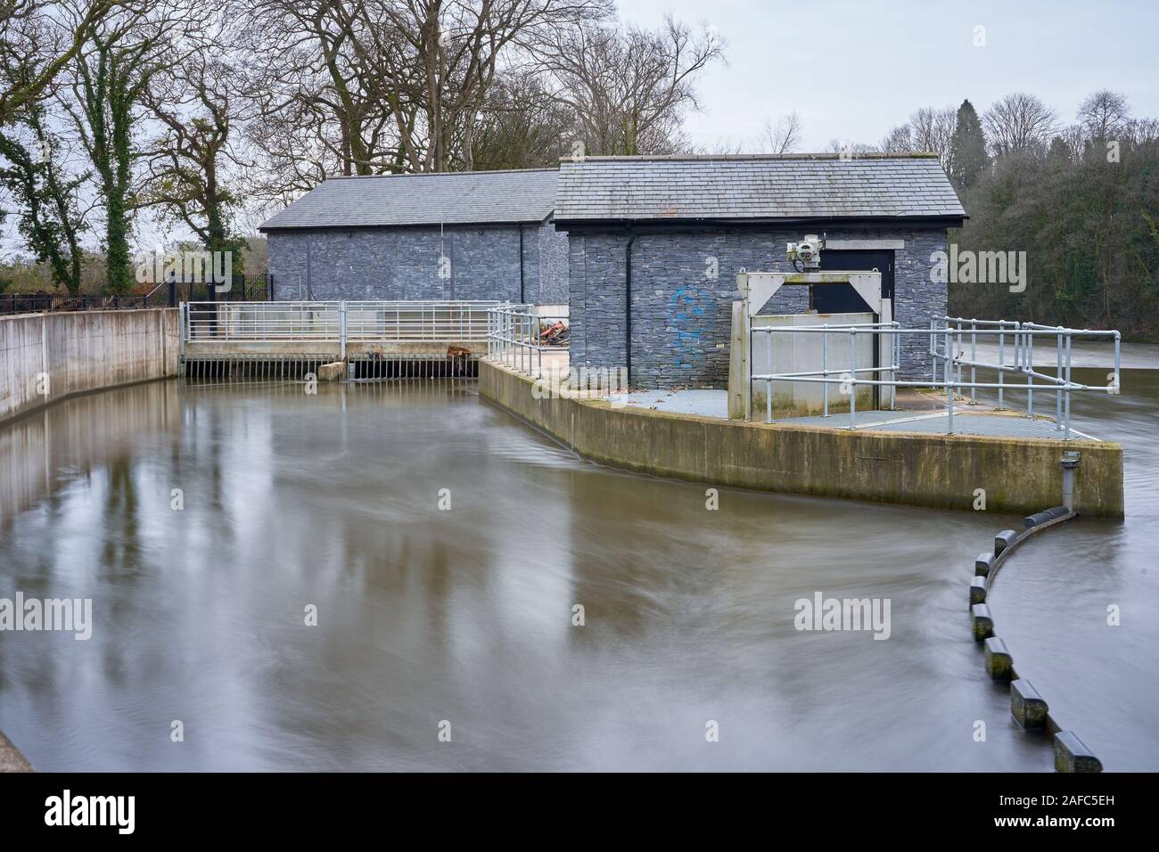 Radyr hydroelectric plant on the River Taff, Cardiff, South Wales Stock ...