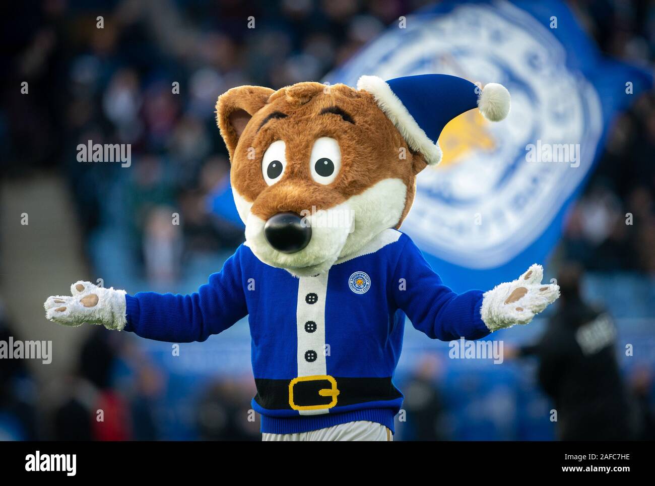 Filbert fox mascot hi-res stock photography and images - Alamy