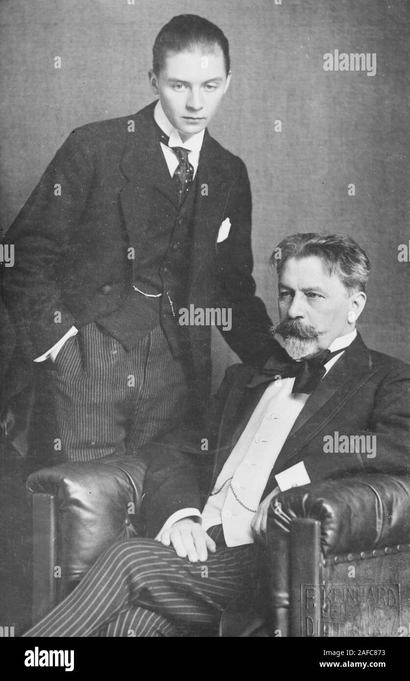 Hungarian composer arthur nikisch Black and White Stock Photos & Images ...