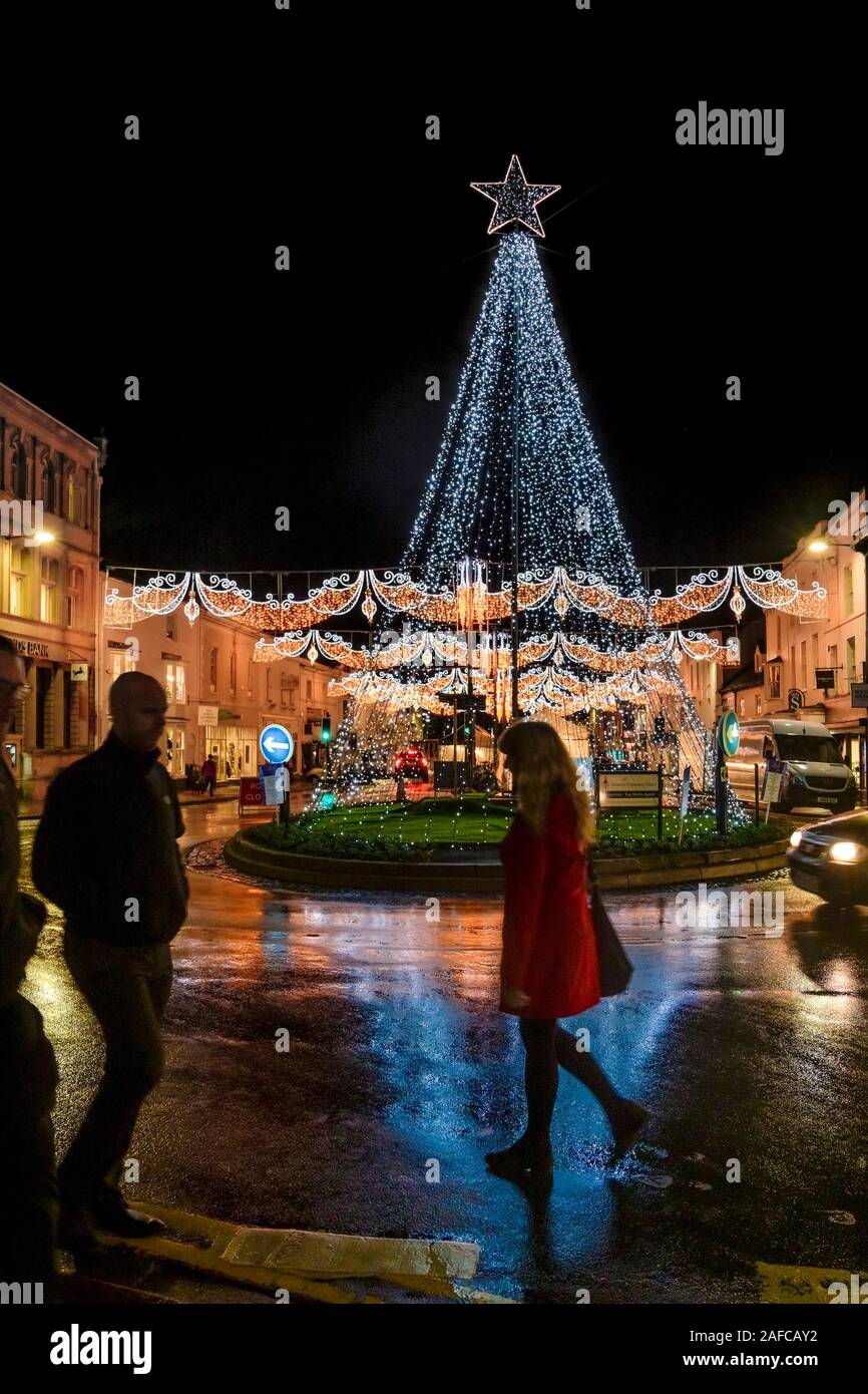 Stratford upon avon christmas lights hi-res stock photography and ...
