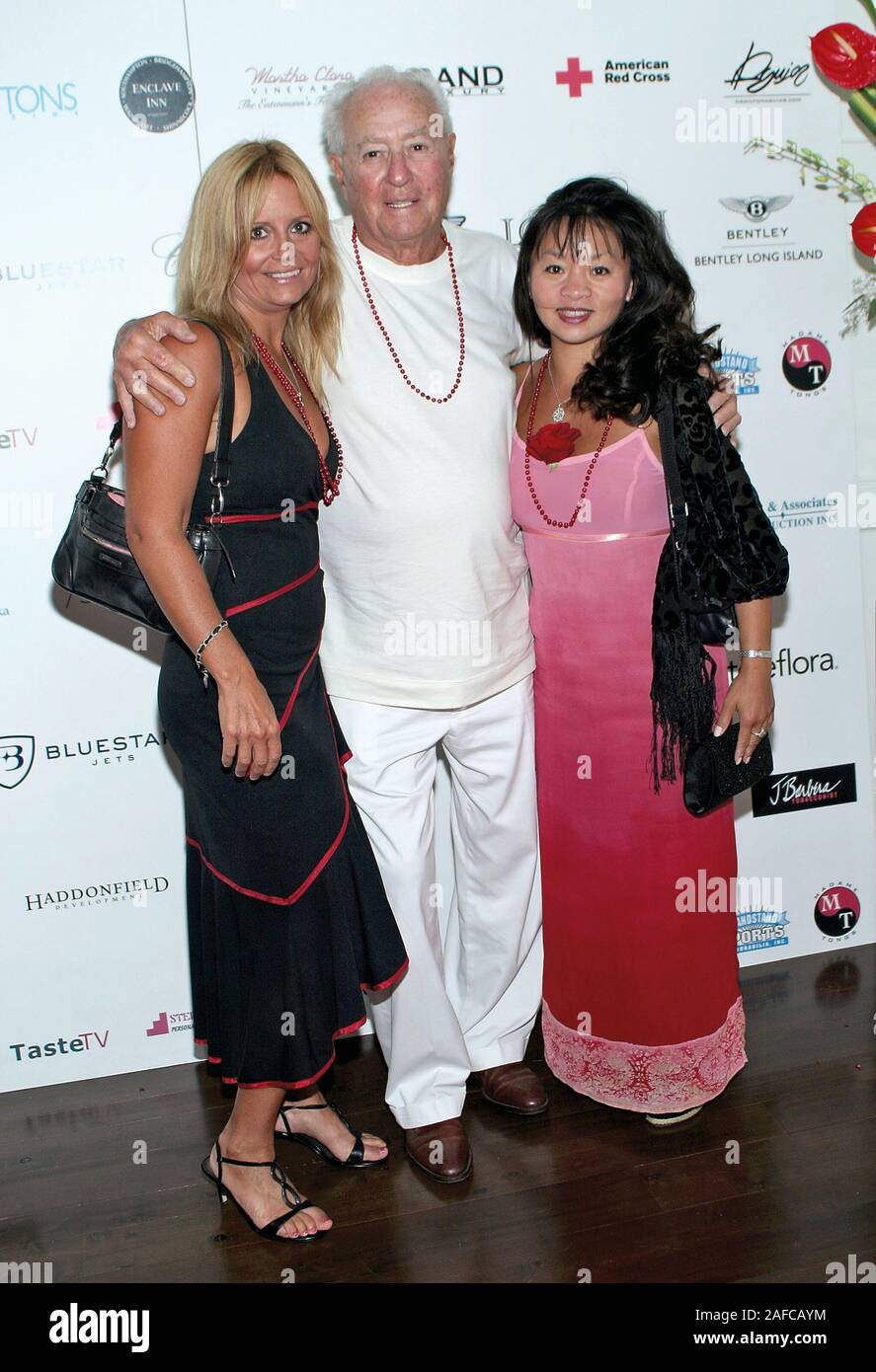 East Hampton, NY, USA. 27 August, 2007. Denise Needham, Stanley Hirsch ...