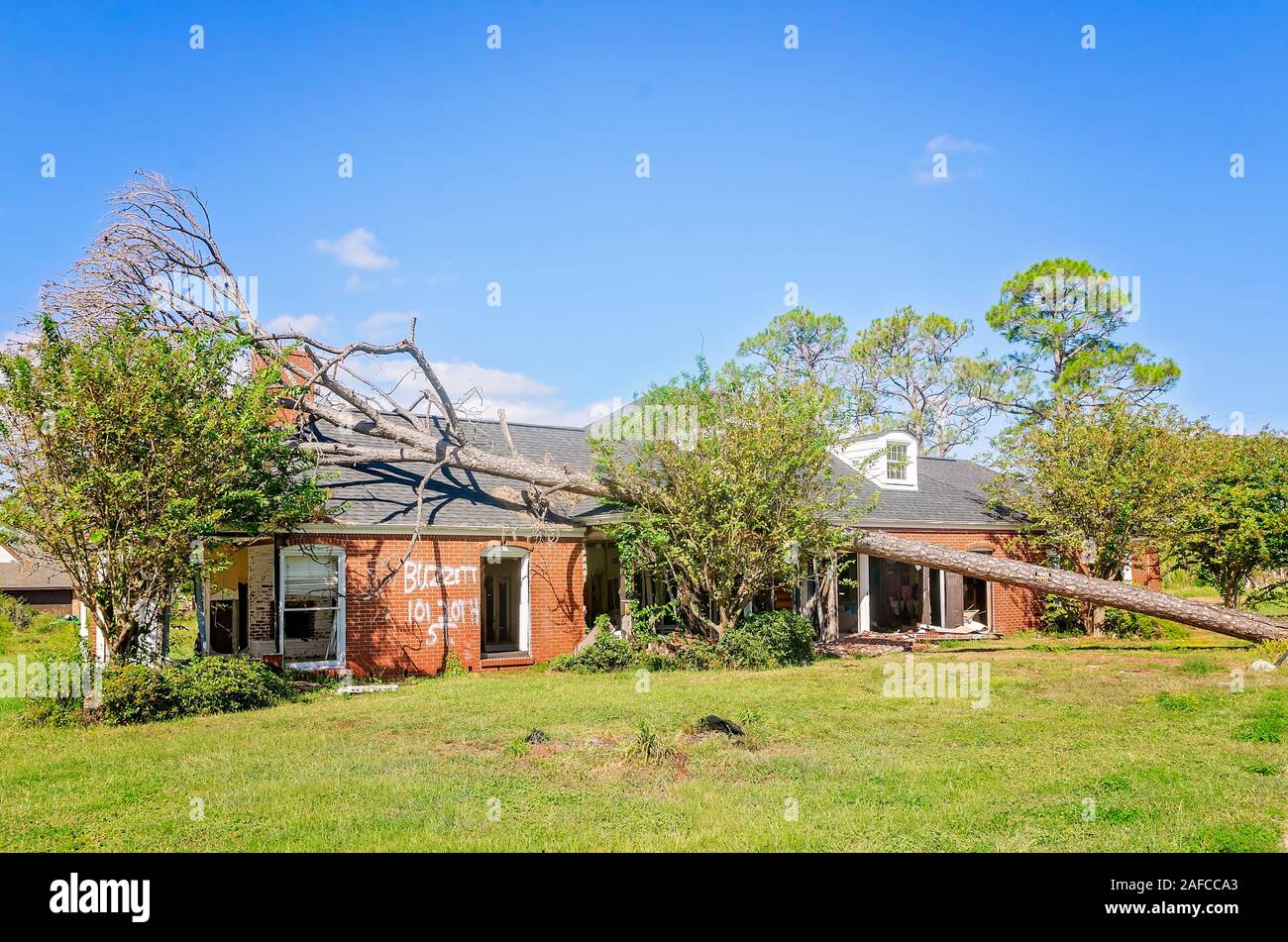 Florida hurricane damage hi-res stock photography and images - Alamy