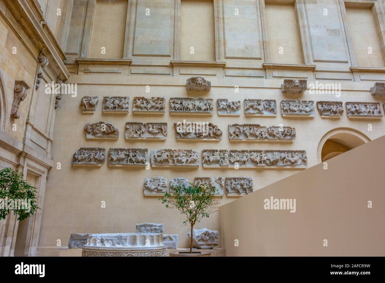 Panoramic view of the rooms and Interior of the Louvre Museum in Paris ...