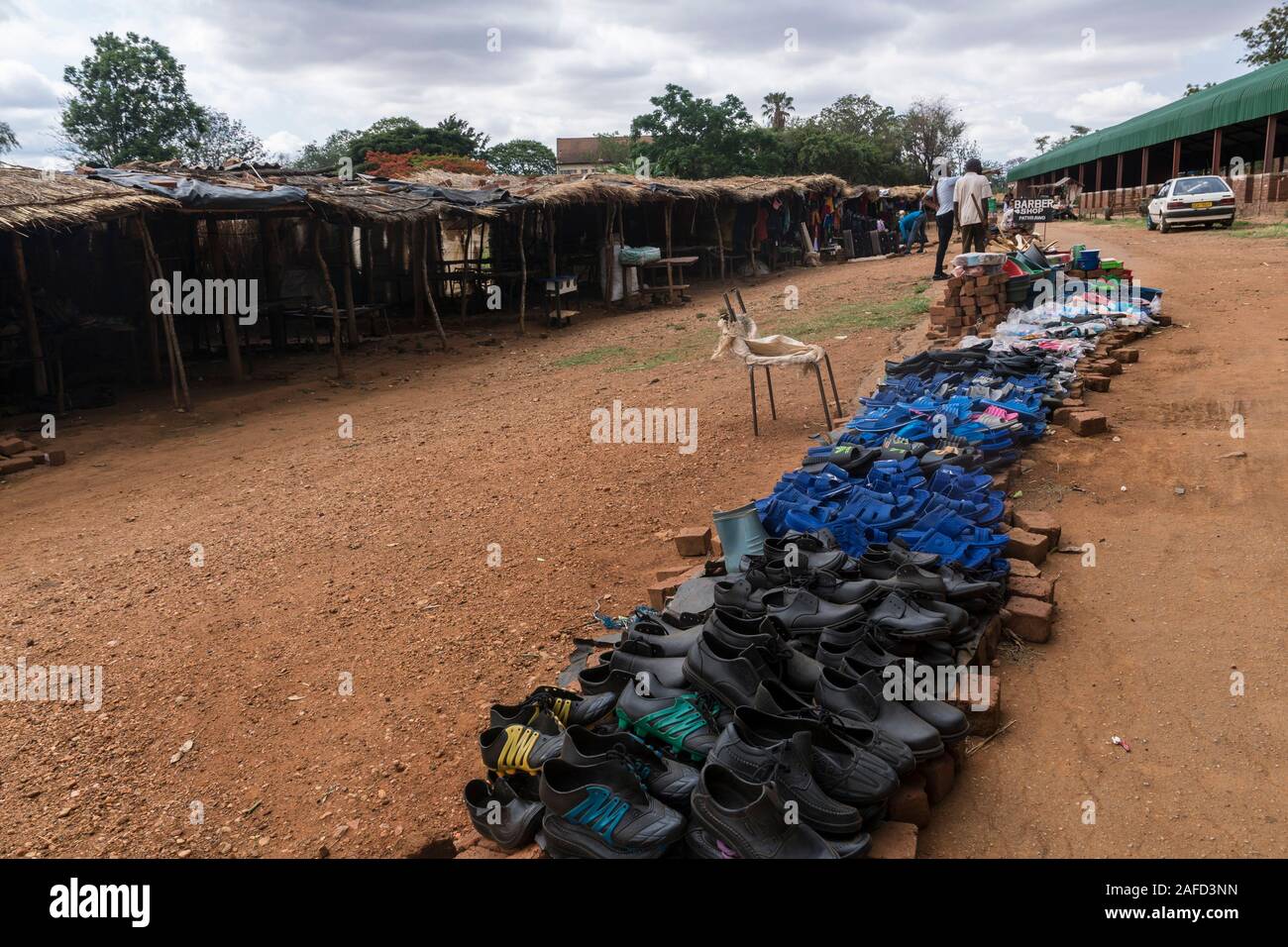 Zimbabwe. A Roadside market at a rural area Stock Photo - Alamy