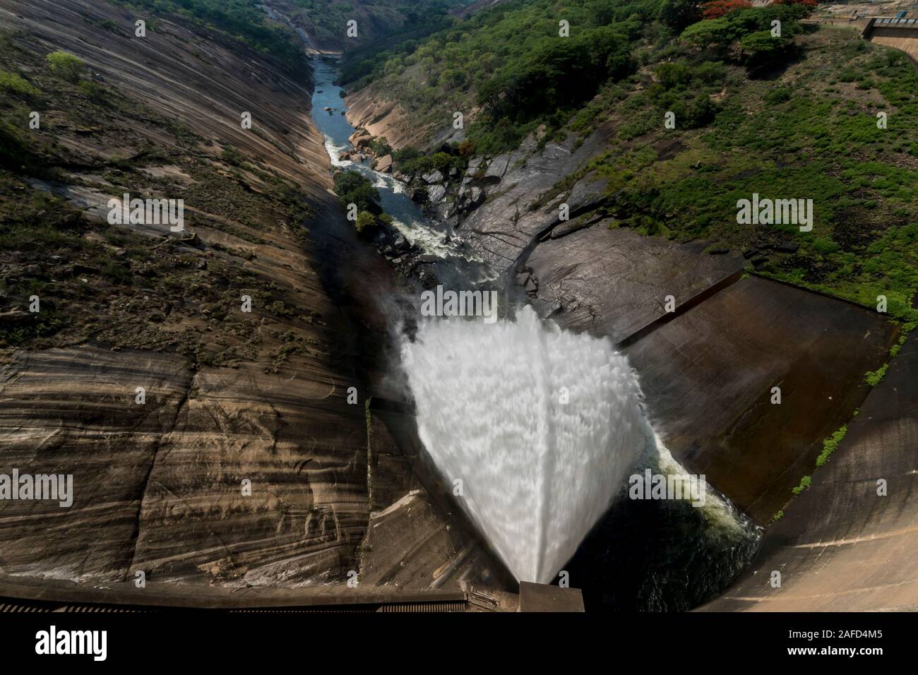 Lake Mutirikwi (formerly lake Kyle), Zimbabwe. water flows from the ...