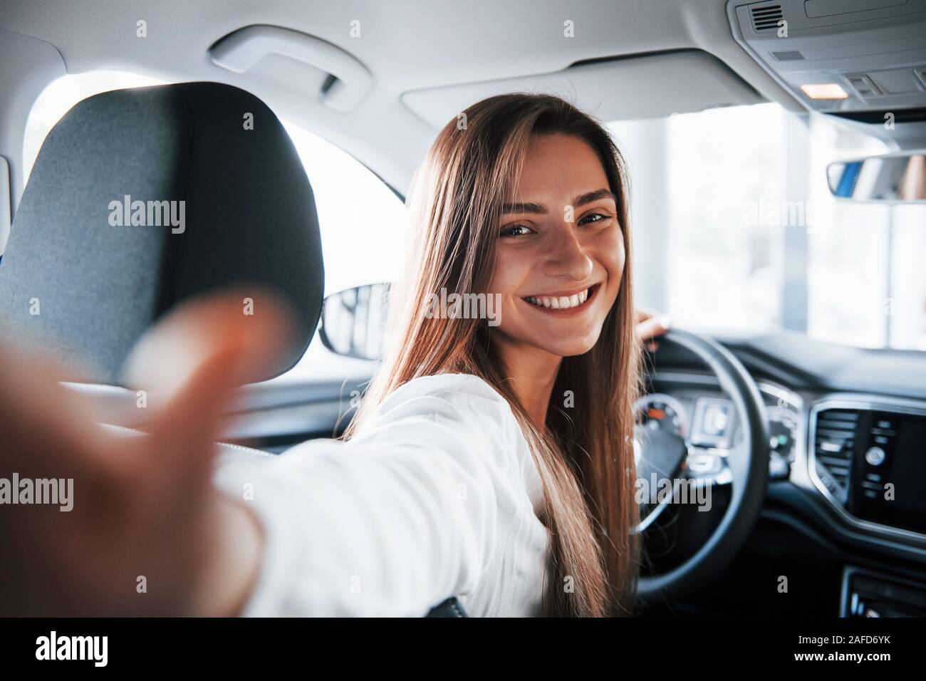 Selfie and luxury car hi-res stock photography and images - Alamy