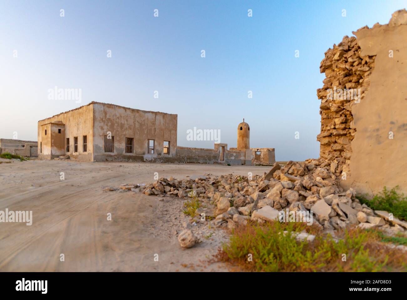 Ruwais hi-res stock photography and images - Alamy