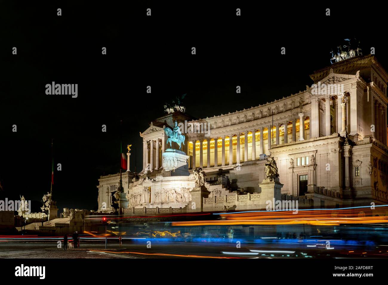Rome unknow soldier vittoriano palace night view with car lights trail ...