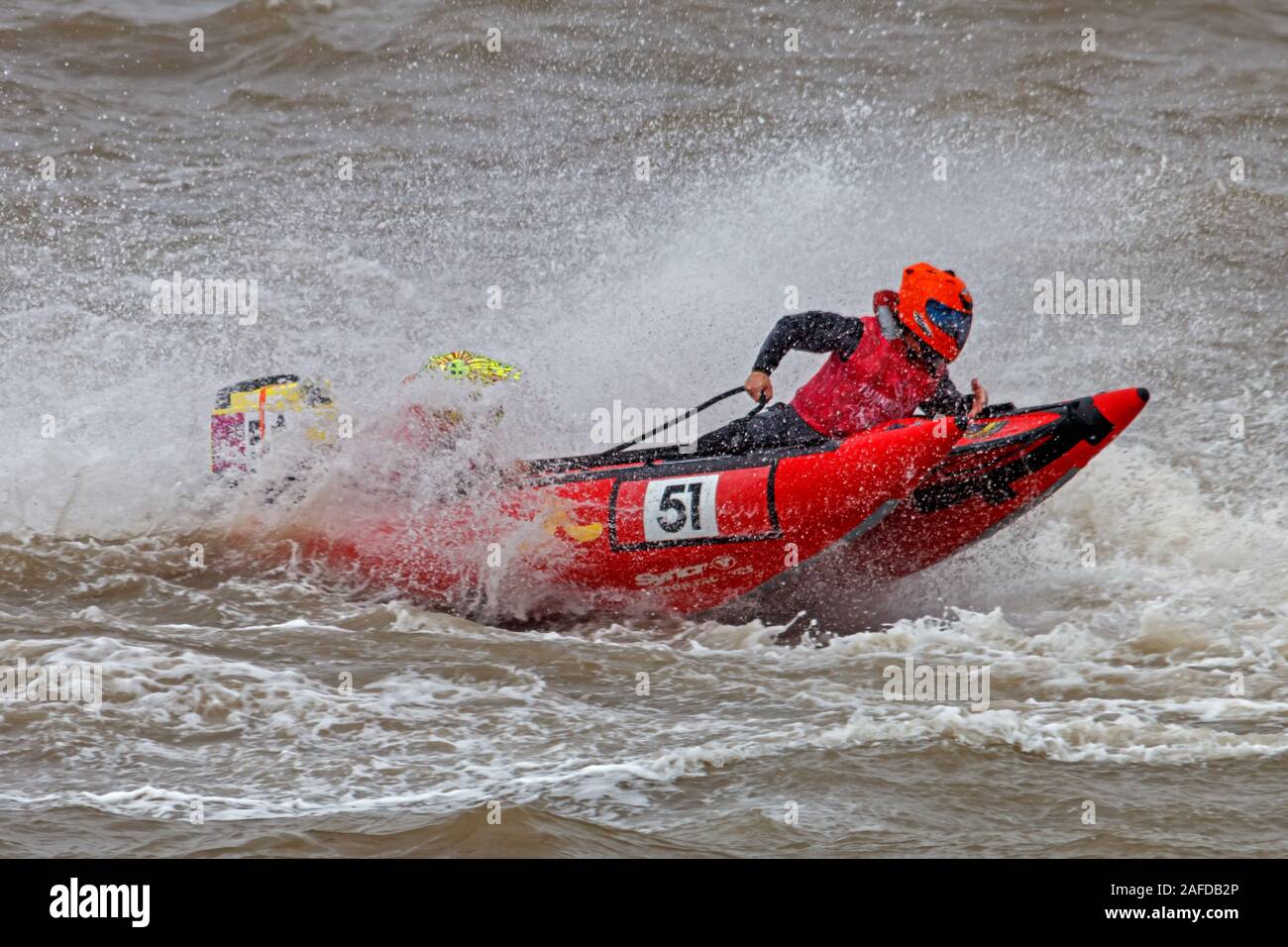 Thundercat racing boat speed boat hi-res stock photography and images ...