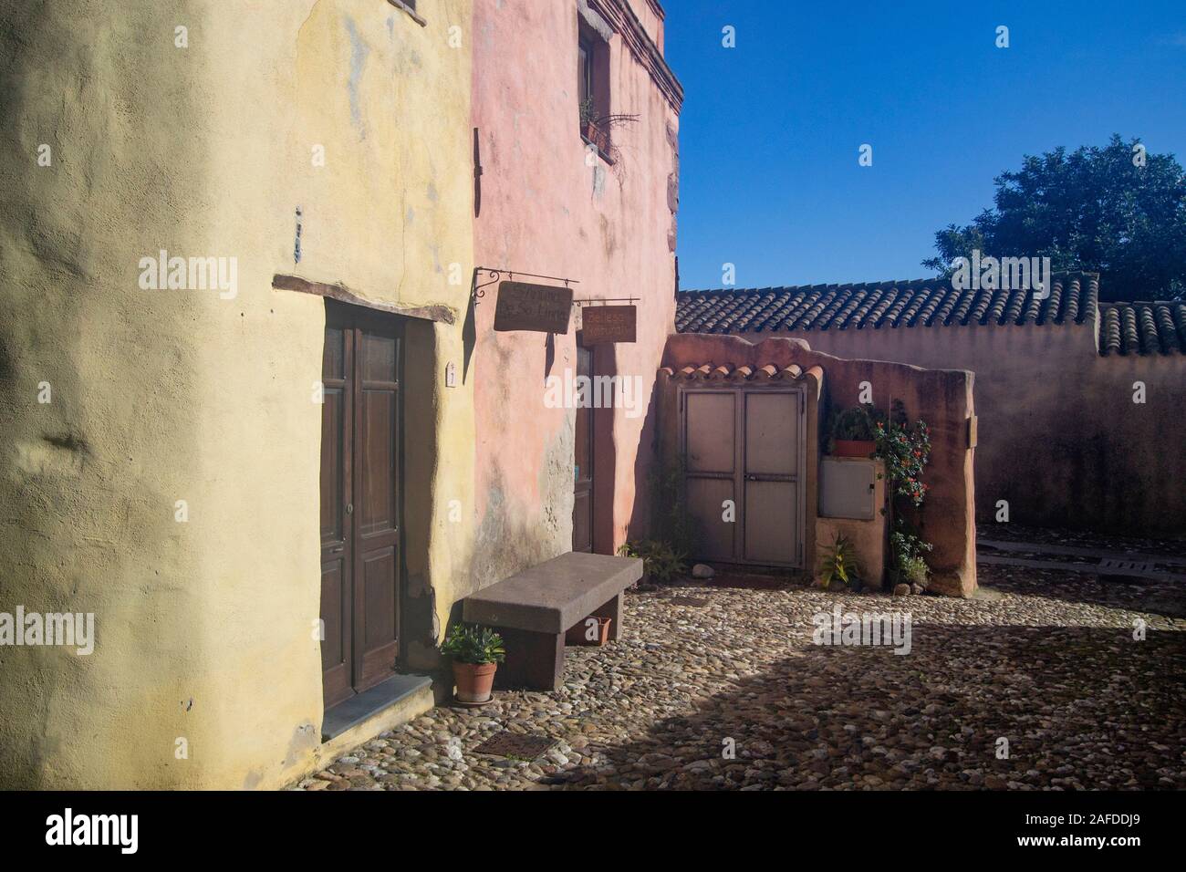 Ancient medieval village of Tratalias Stock Photo - Alamy