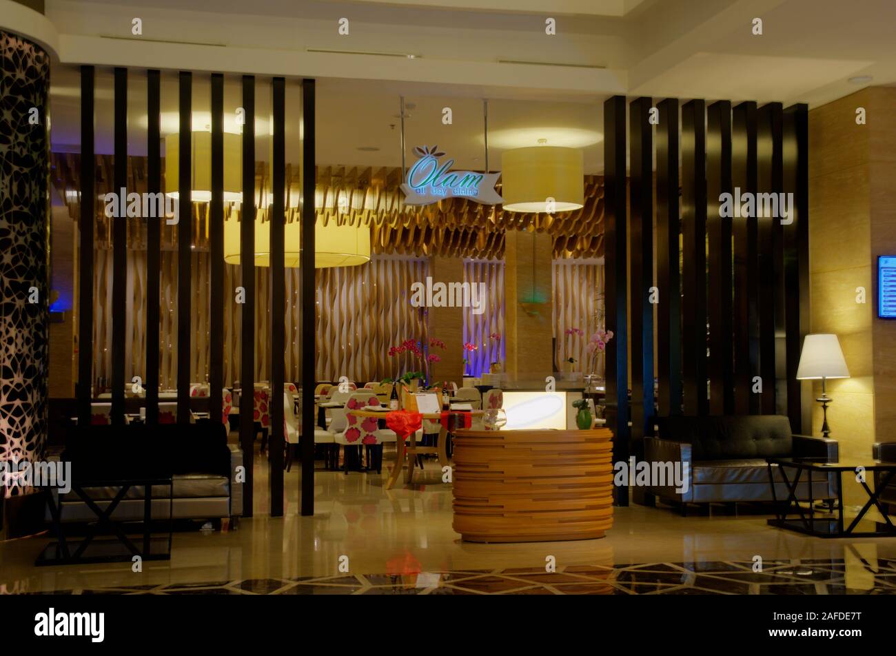 beautiful restaurant interior design with table seating and lighting ...