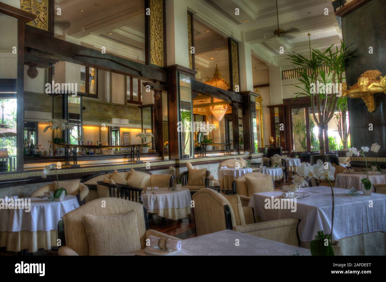 beautiful restaurant interior design with table seating and lighting ...