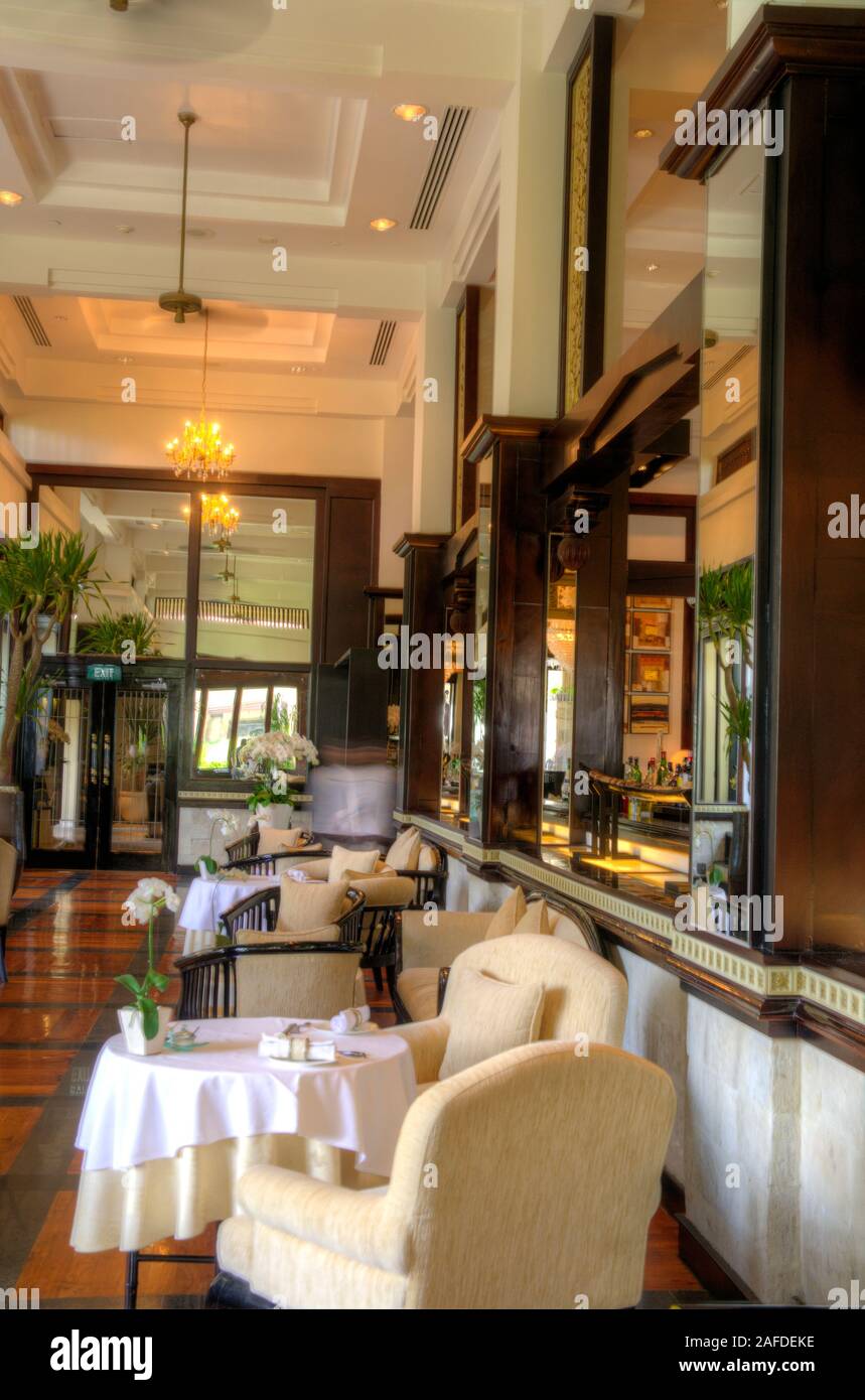 beautiful restaurant interior design with table seating and lighting ...