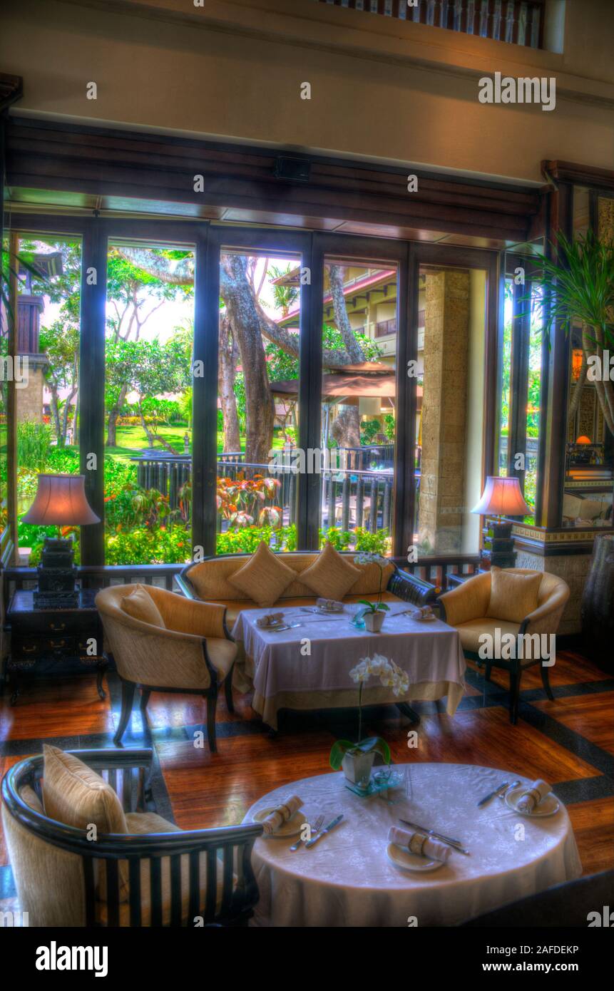 beautiful restaurant interior design with table seating and lighting ...