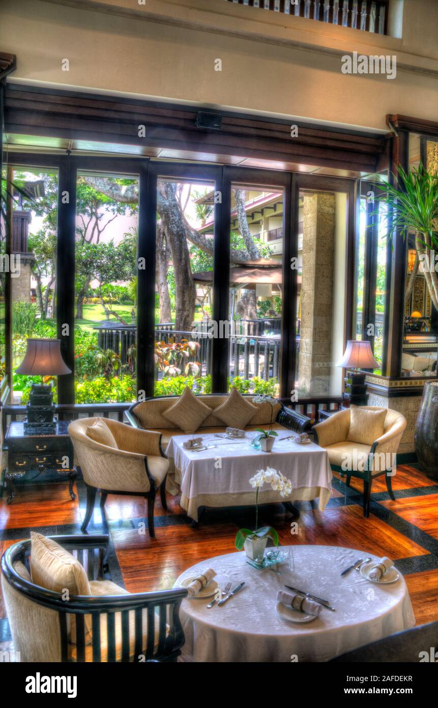 beautiful restaurant interior design with table seating and lighting ...