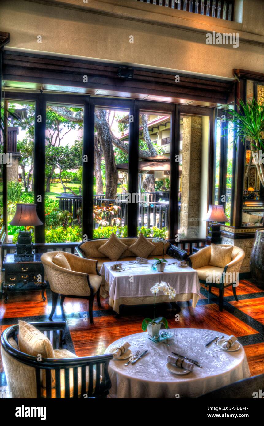 beautiful restaurant interior design with table seating and lighting ...